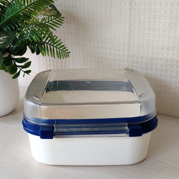 Tupperware | Kitchen | Tupperware Modular Mates Square With Signature ...